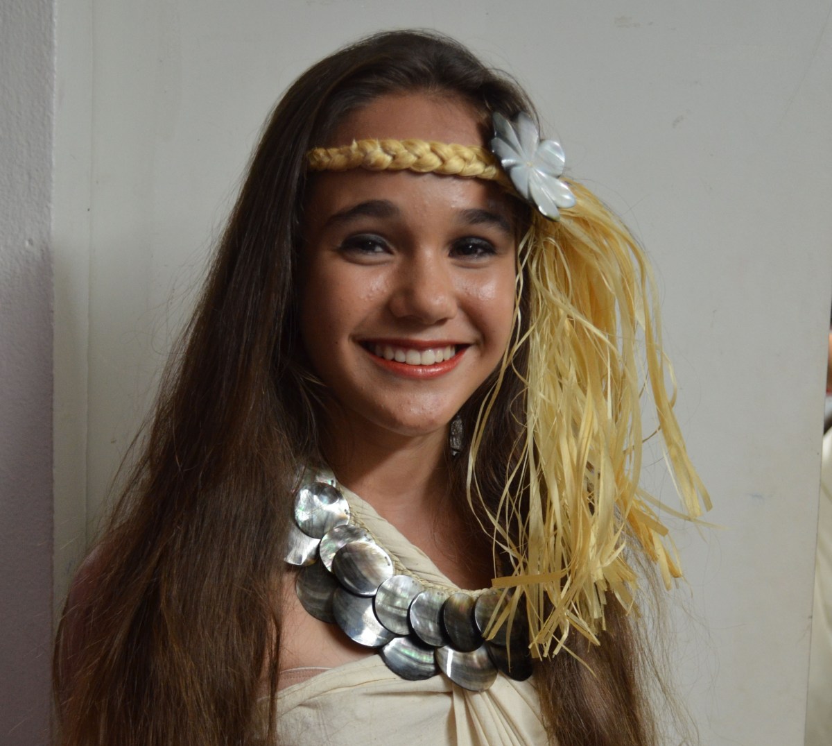 Te Ruki Paumotu – 'Ori Tahiti by Natalia